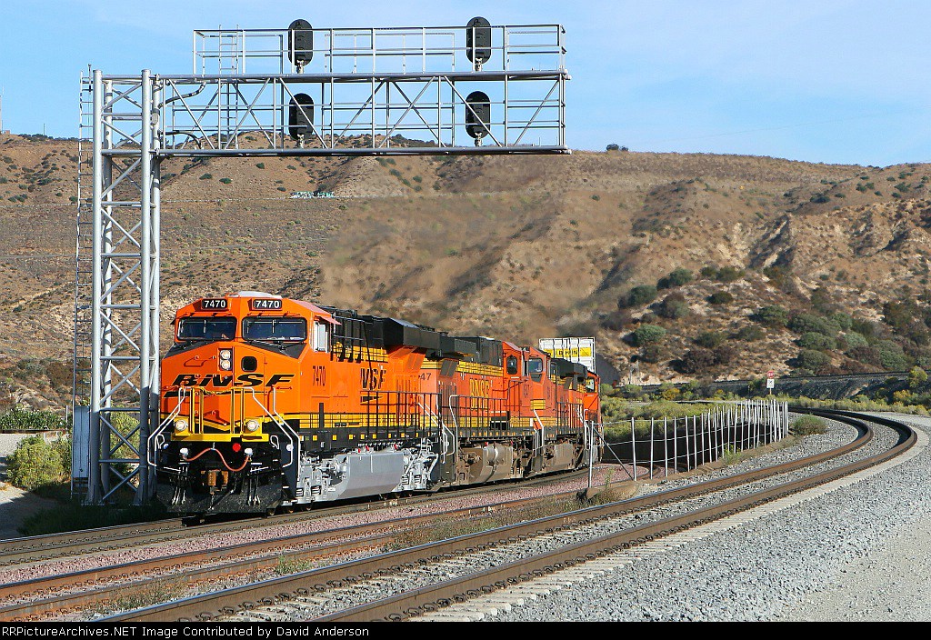 BNSF 7470